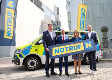 LR Luisser und LR Königsberger-Ludwig zu Notruf Niederösterreich - Land ...